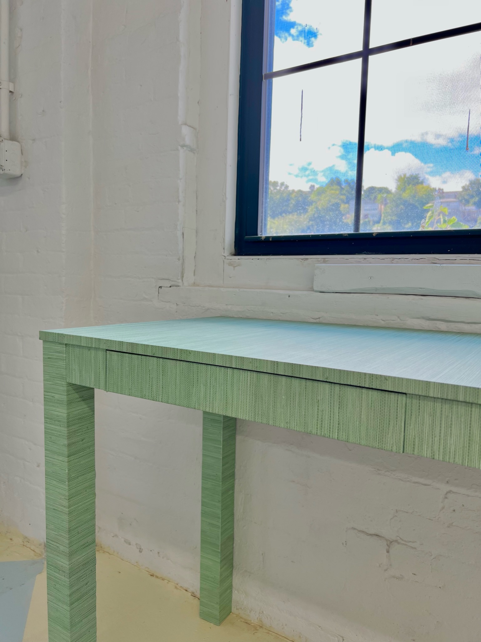 GRASSCLOTH TABLE WALLPAPER DIY! | clare-sullivan.com